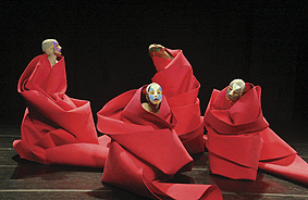 Dance troupe transcends gravity with slick moves - Taiwan Today