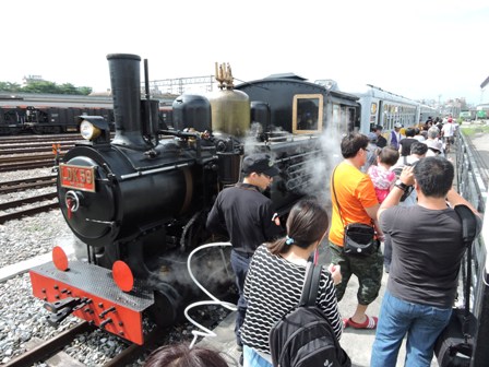 All aboard! - Taiwan Today
