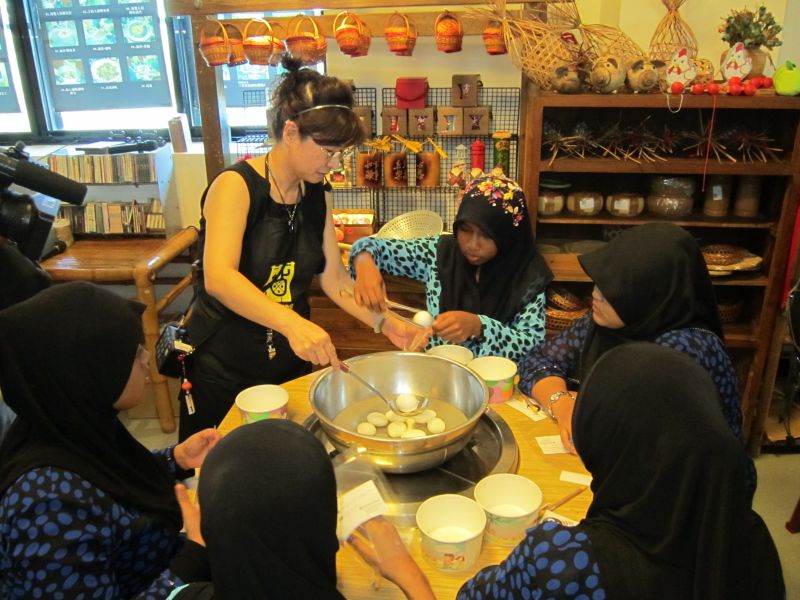 Taiwan’s tourism factories post record revenues in 2016 - Taiwan Today