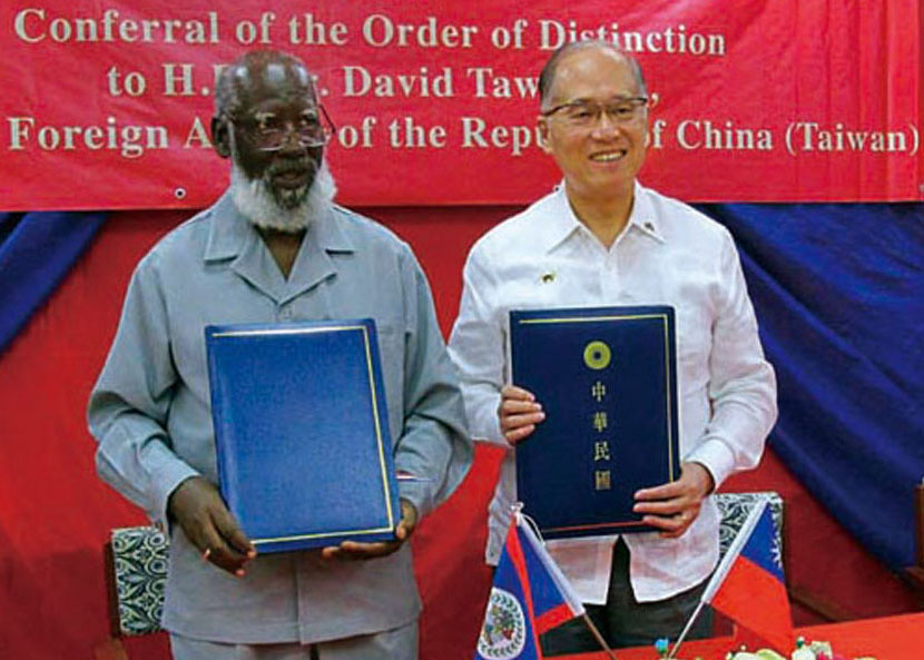 Snapshots September / October 2017 - Taiwan Today