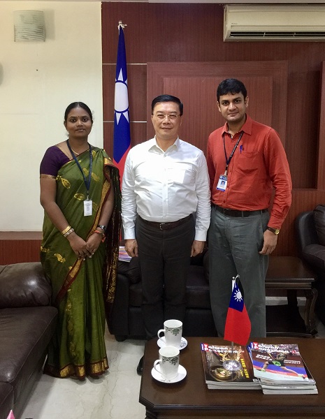印度清奈Dr. M.G.R.大學國際長Dr. R. Kowsalya偕Dr. R.S.S. Manikandan助理教授拜會駐清奈辦事處李朝成 ...
