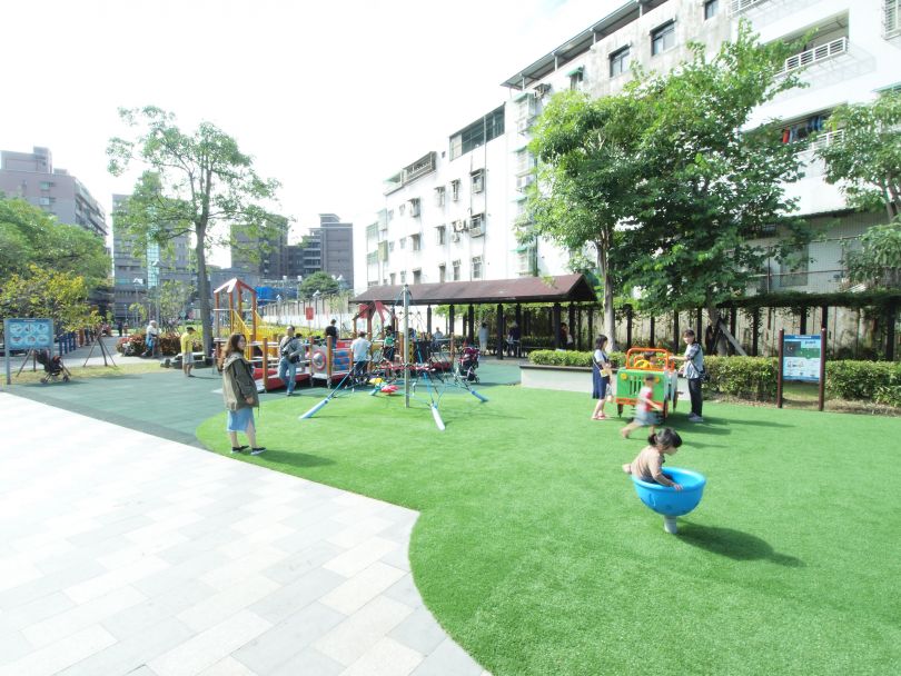 Popular playground - Taiwan Today