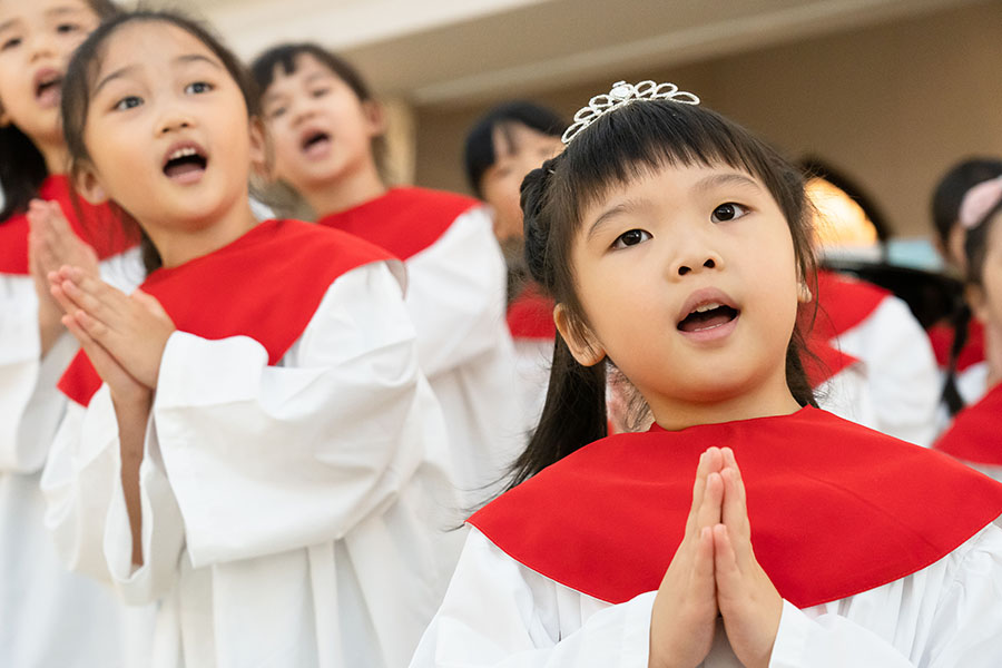 Spreading the Word - Taiwan Today