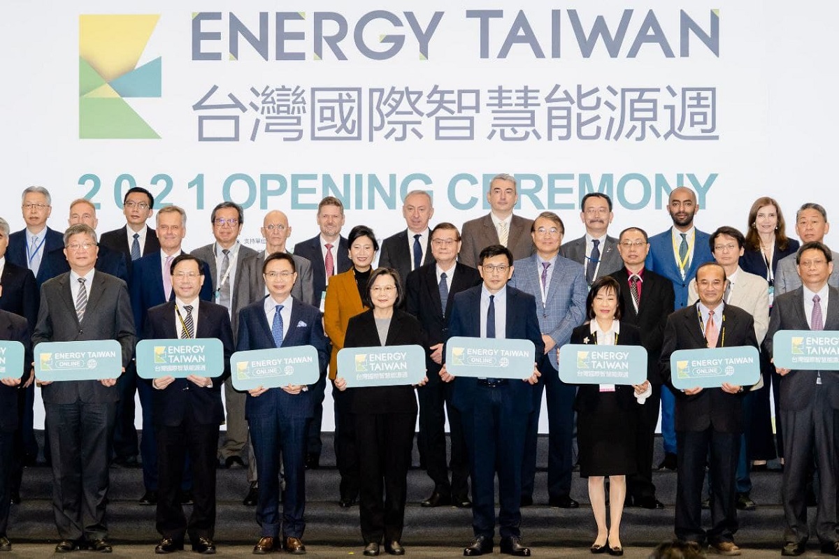 Photovoltaïque et éolien offshore au cœur de la stratégie renouvelable ...