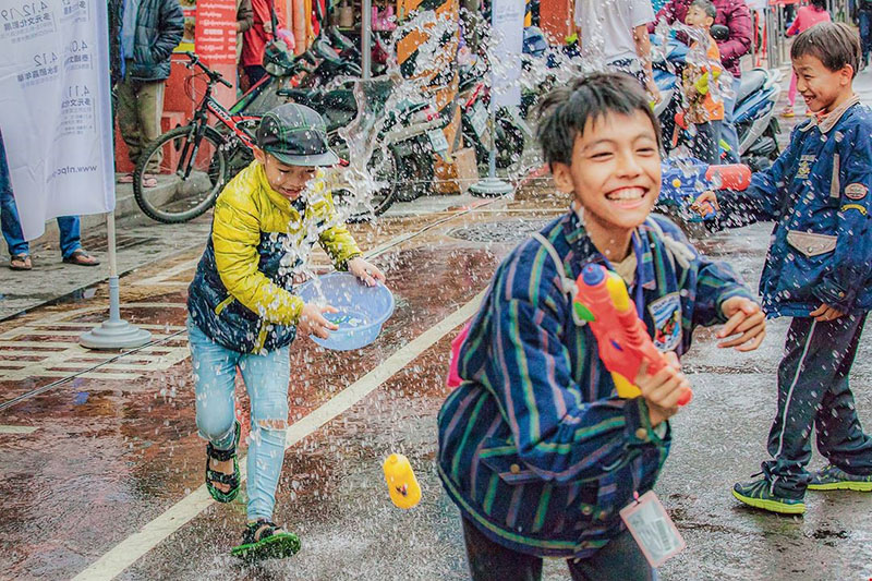 Mingalar Par ! Phố Hoa Tân Đưa bạn đến Myanmar chỉ trong tích tắc ...