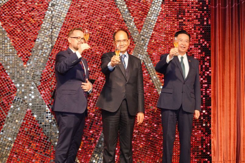 Checking celebrations - Taiwan Today