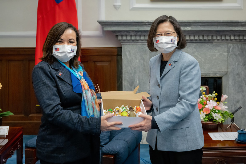 President Tsai receives Belize’s first lady Rossana Briceno, vows to ...