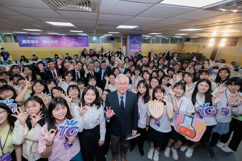 STEM shoots - Taiwan Today