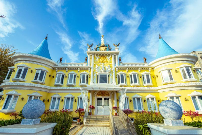 Dream castle - Taiwan Today