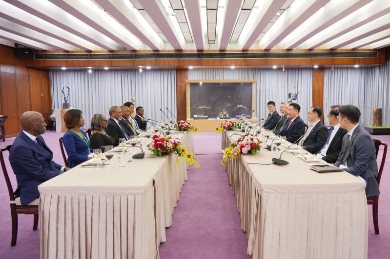 Table talk - Taiwan Today