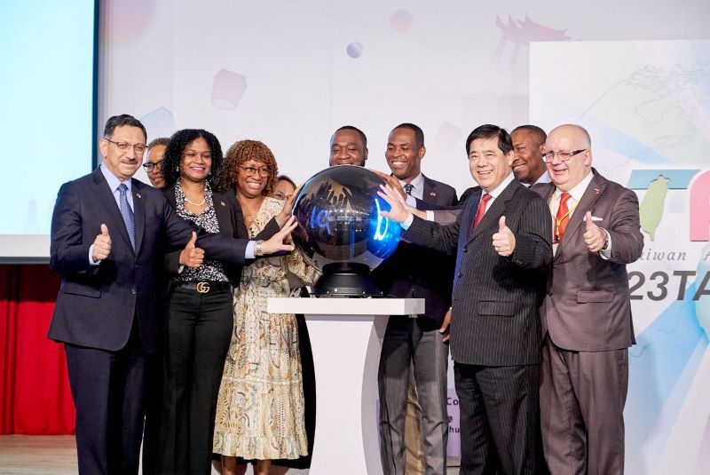 Alumni association - Taiwan Today