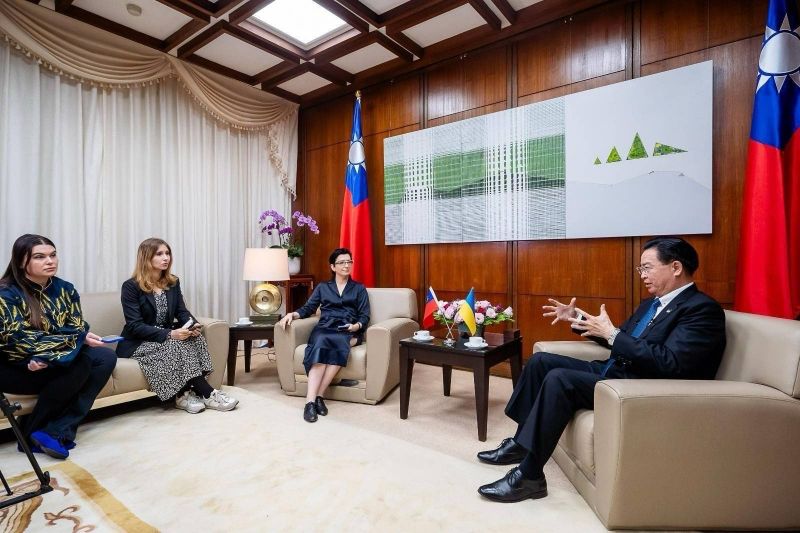 Foreign Minister Wu gives interview to Ukraine TV channels - Taiwan Today