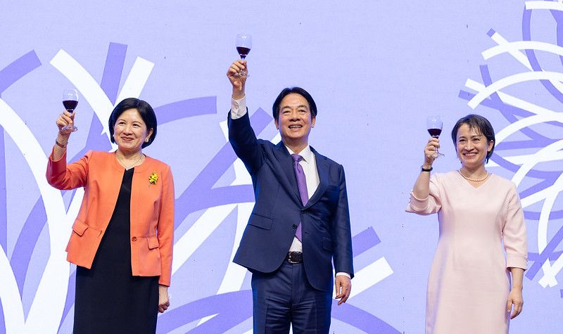 Gracious host - Taiwan Today