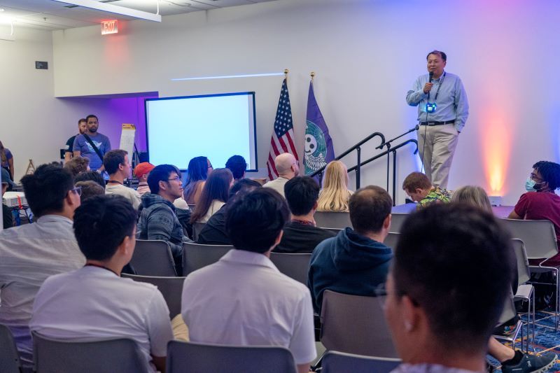 MODA deputy minister speaks at hacker convention - Taiwan Today