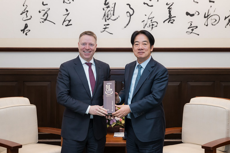 ปธน.สาธารณรัฐจีน (ไต้หวัน) ให้การต้อนรับ Mr. Matthew Pottinger อดีตรอง ...