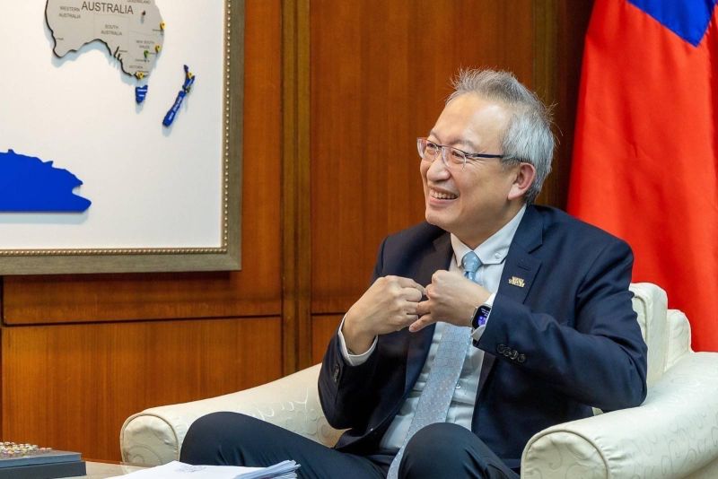 Deputy Foreign Minister Wu gives interview to Bloomberg News - Taiwan Today
