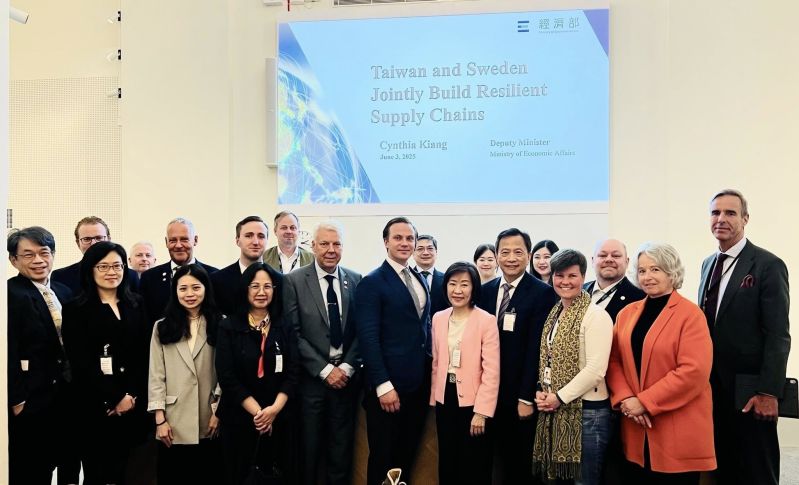 Taiwan, Sweden stage trade talks, business council meeting - Taiwan Today