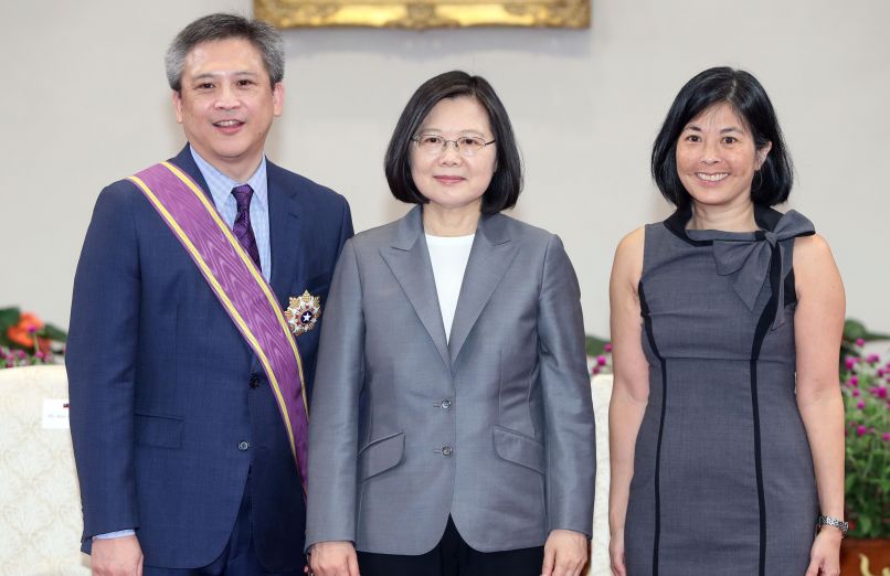 Outgoing AIT Director Kin Moy awarded state honor - New Southbound ...